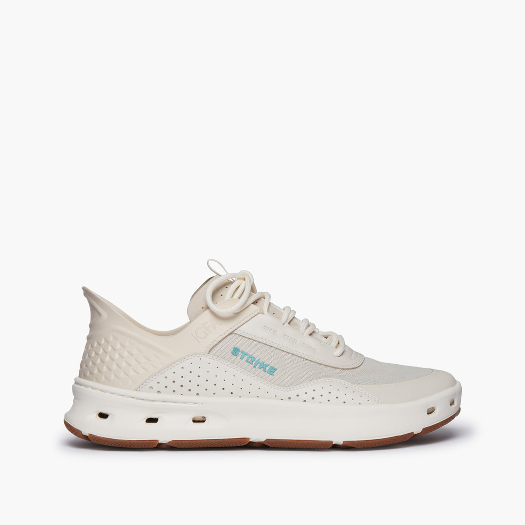 All footwear – STRIKE